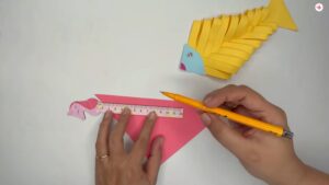 How To Make DIY Moving Paper Fish - fabbcraft